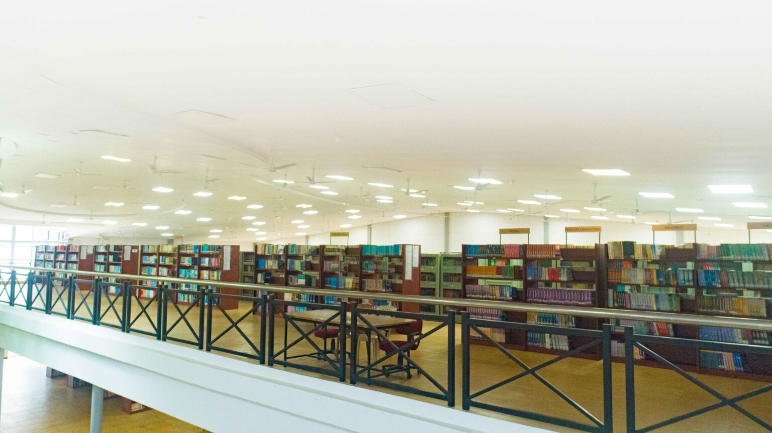 Dr.PPTLRC LIBRARY - SCMS SSET